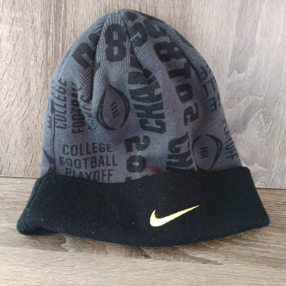 Nike Gray/Black College Football Cap - Gem